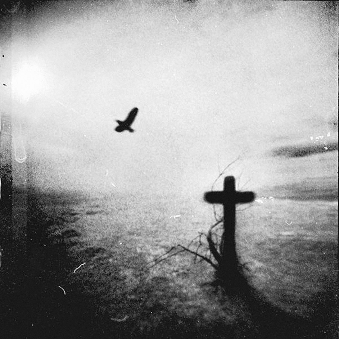 FALL OF THE RAVEN photographed by Thymournia - LetKiss