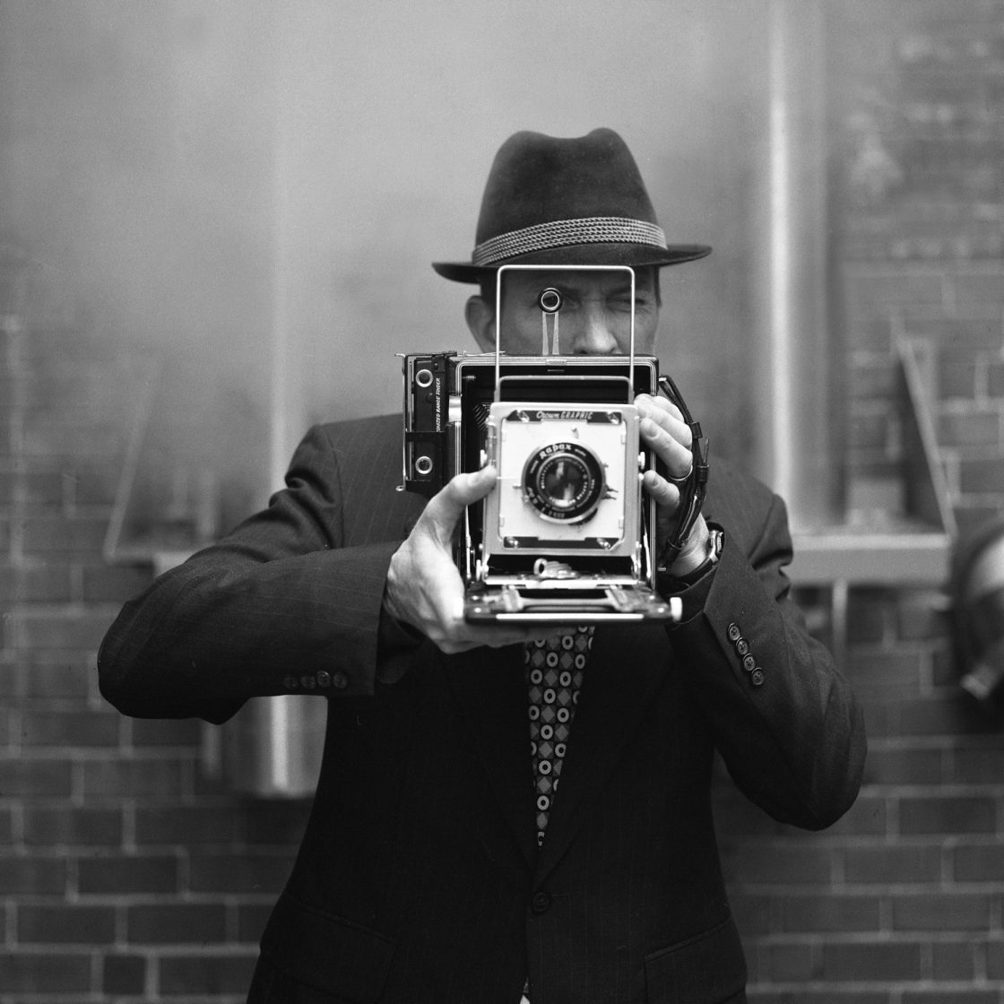 DREAMS OF PAPER AND SILVER by Stephen Sheffield - LetKiss