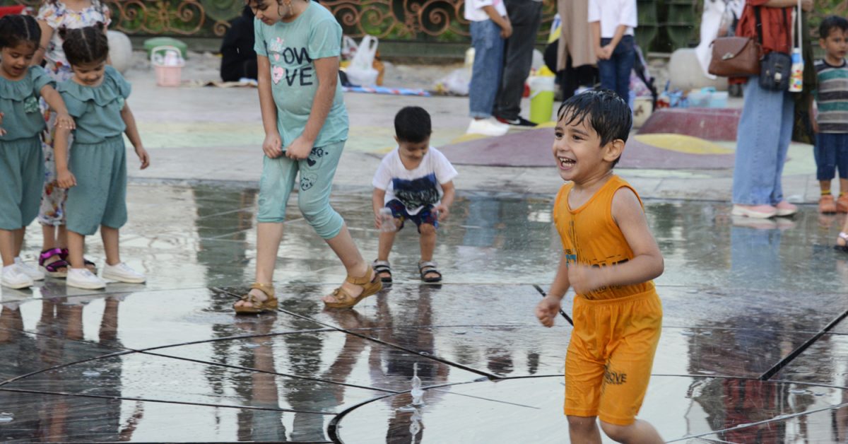 Ab-o-Atash photographed by Sara Ghazi-Tabatabai - LetKiss